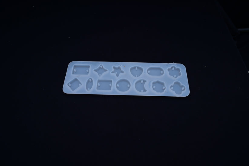 Rakhi mould - 3 – Resin Raw Material